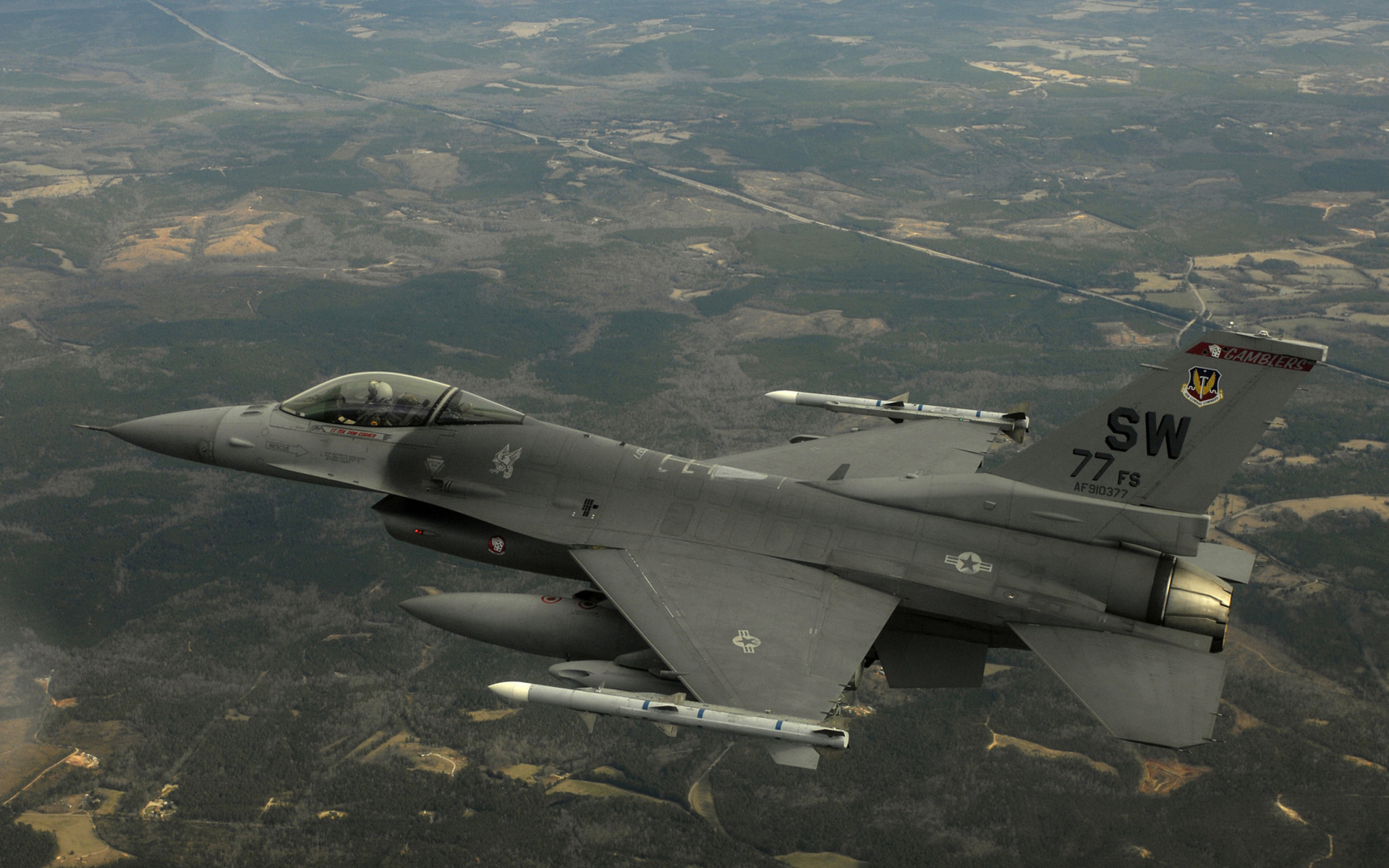 General Dynamics F-16 Fighting Falcon - Militär Wissen