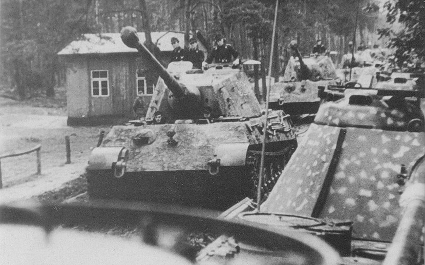 Panzerkampfwagen VII Königstiger - Militär Wissen