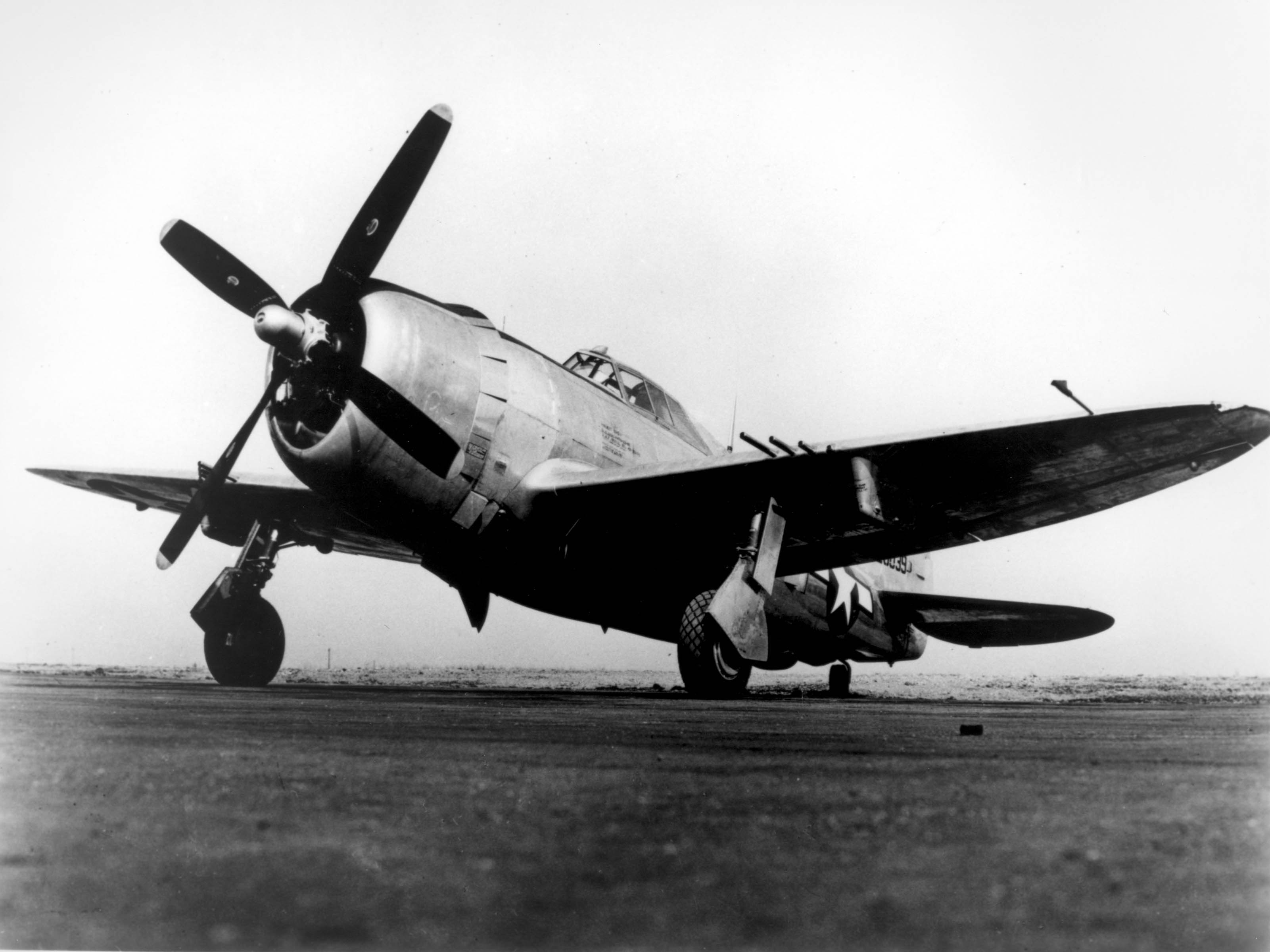 Republic P-47 Thunderbolt - Militär Wissen
